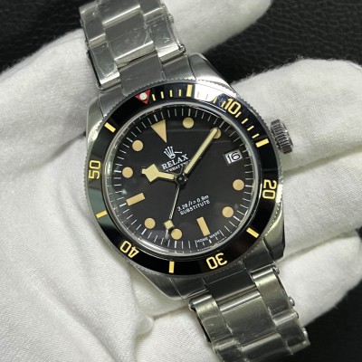 Relax Watches - Vintage